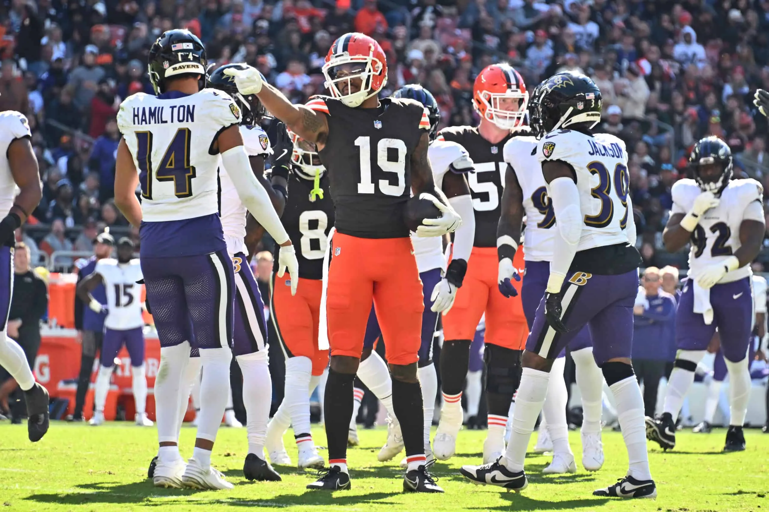 Cedric Tillman Makes Honest Admission About Team's Playoff Chances