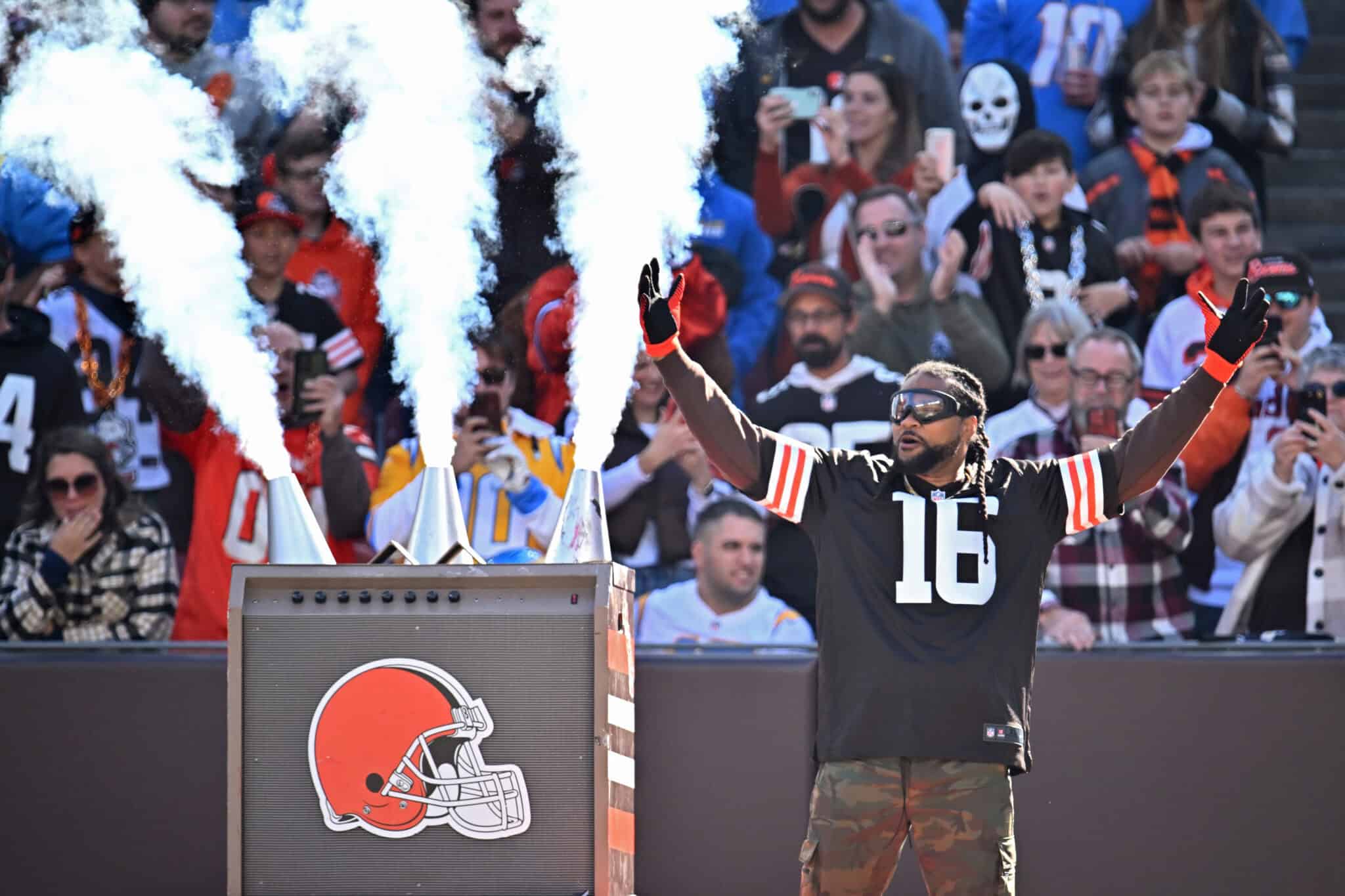 Josh Cribbs Predicts Winner Of Browns, Steelers Game