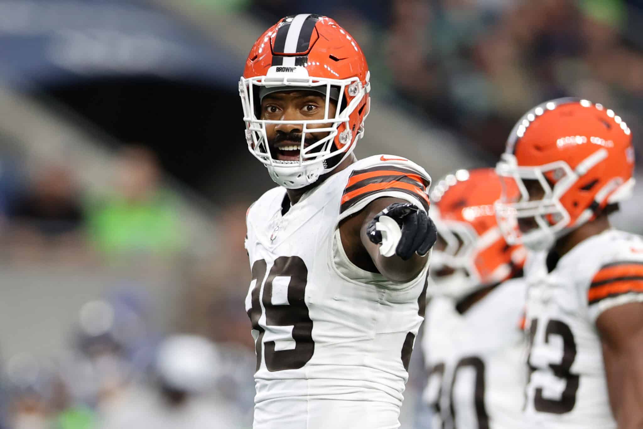 Za'Darius Smith Has 1 Word Response To Trade Rumors After Loss