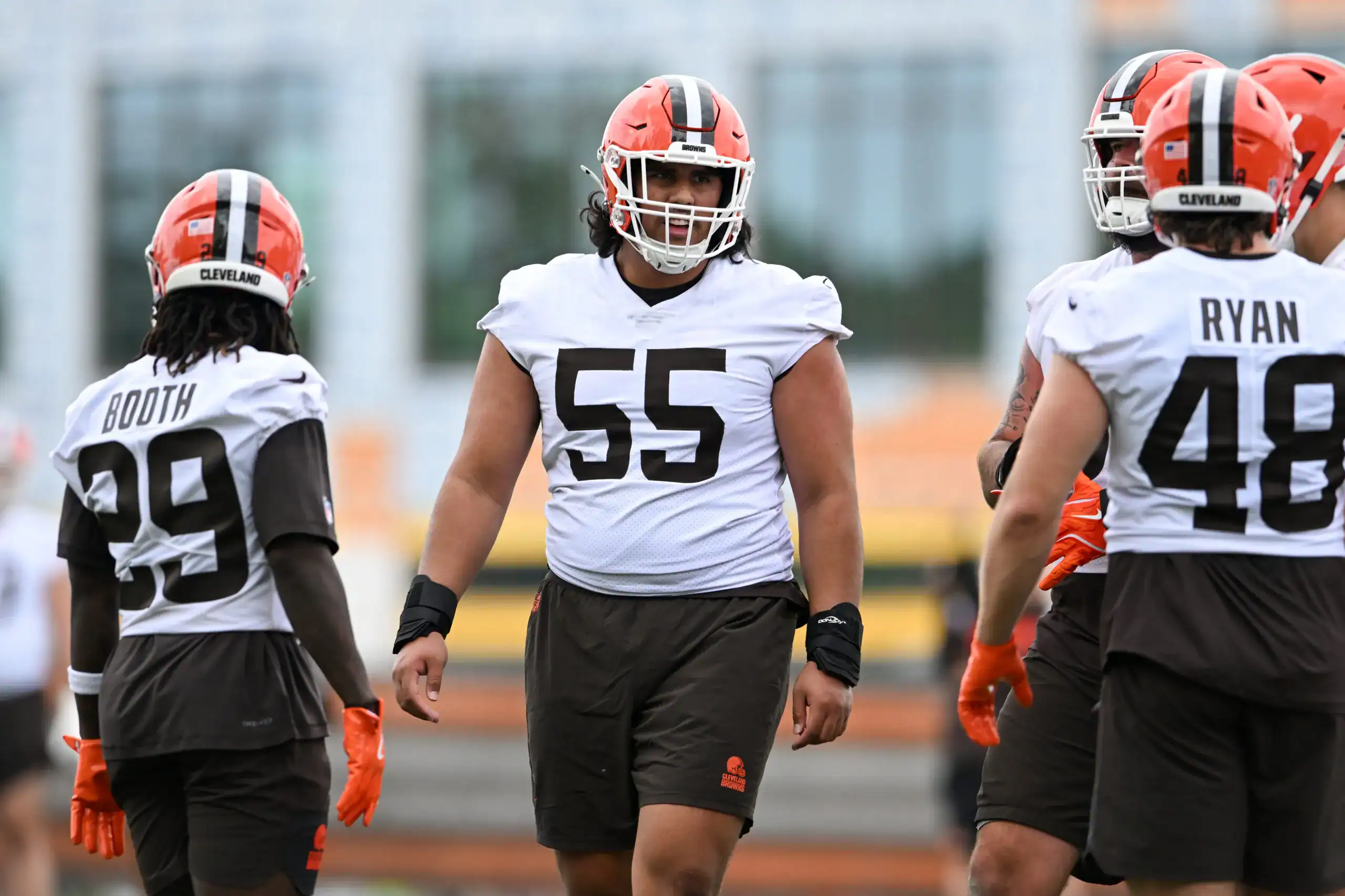 Analyst Reveals Surprising Opinion About Spencer Fano